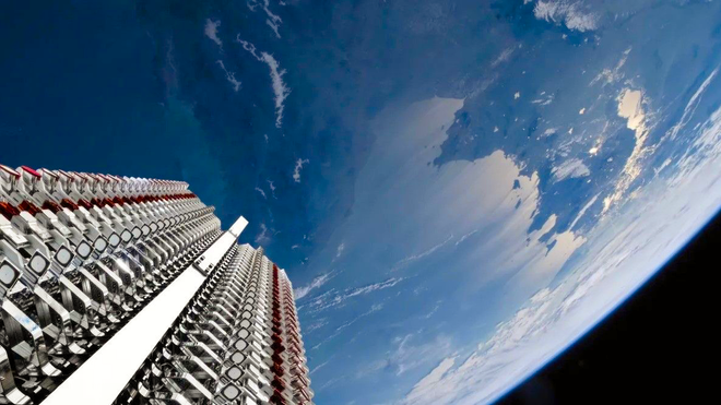 T-Mobile's satellite-to-cell service, powered by Elon Musk's Starlink ...